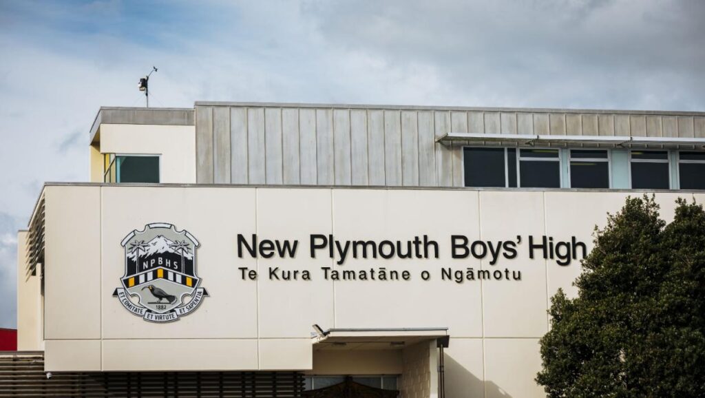 New Plymouth High School Apologizes for Speech Ban Incident - OULIANNEWS