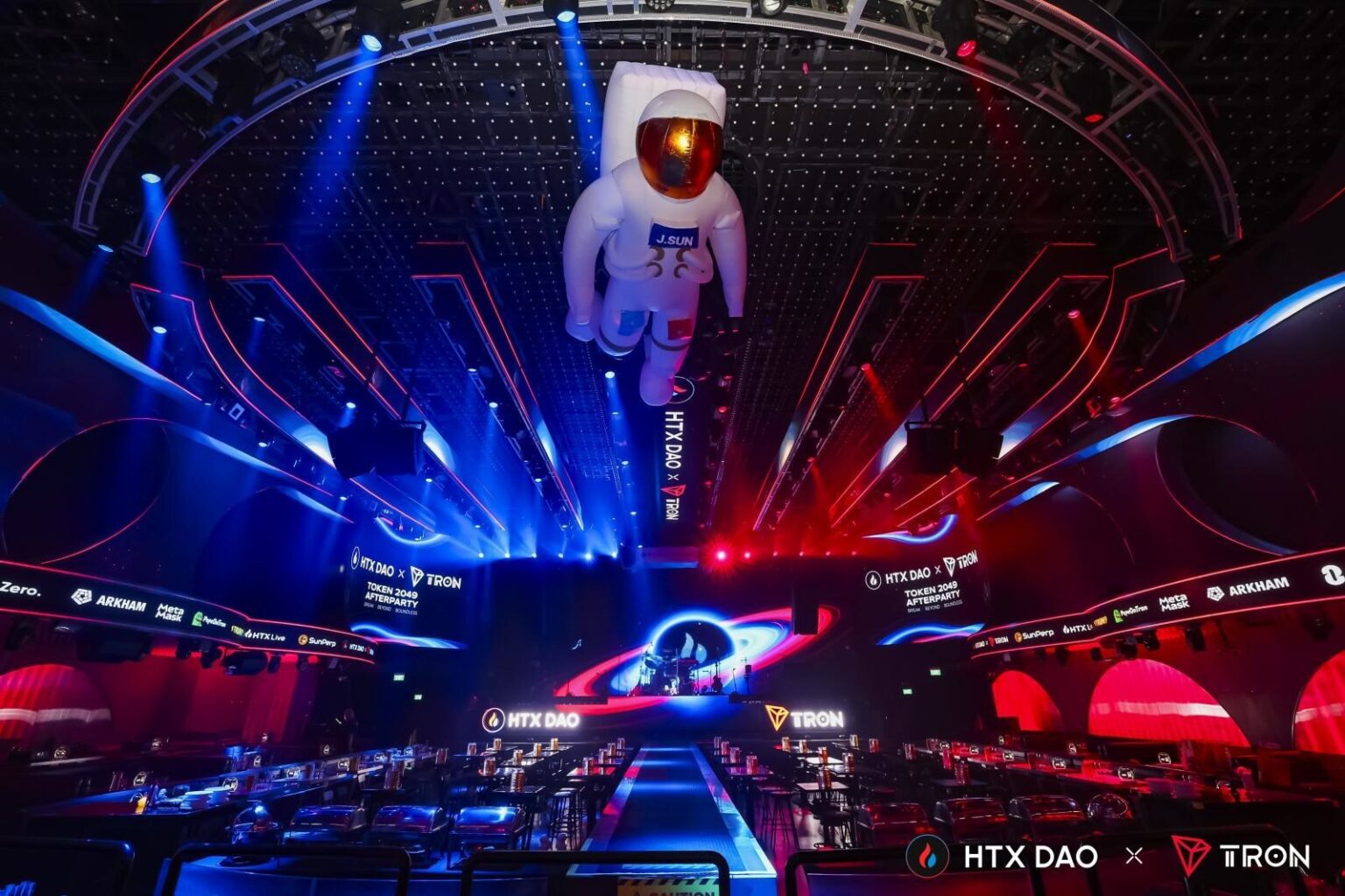 HTX DAO and TRON Host TOKEN2049 Afterparty in Singapore - OULIANNEWS