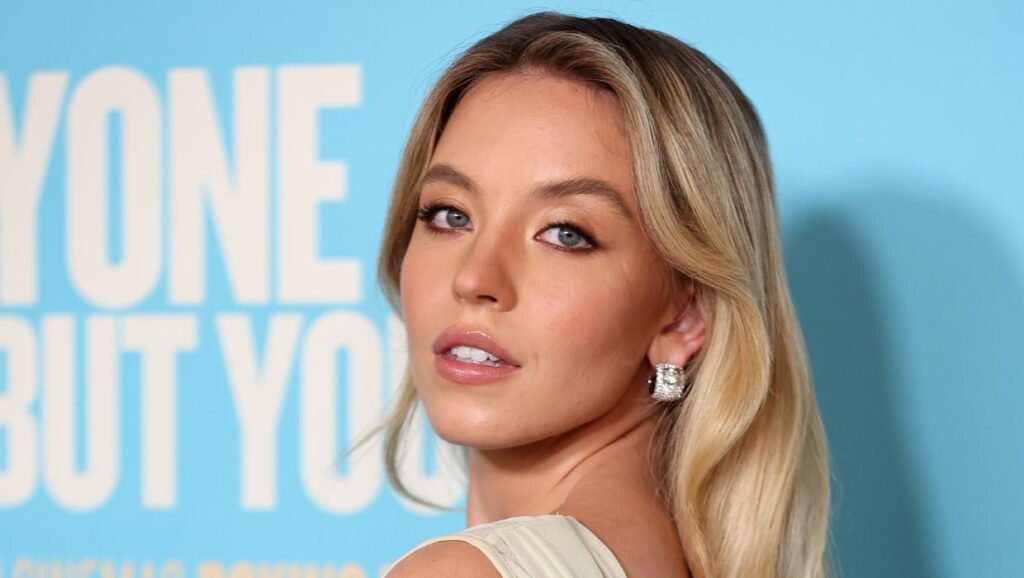 Sydney Sweeney Reveals Industry Pressure to Alter Appearance - OULIANNEWS
