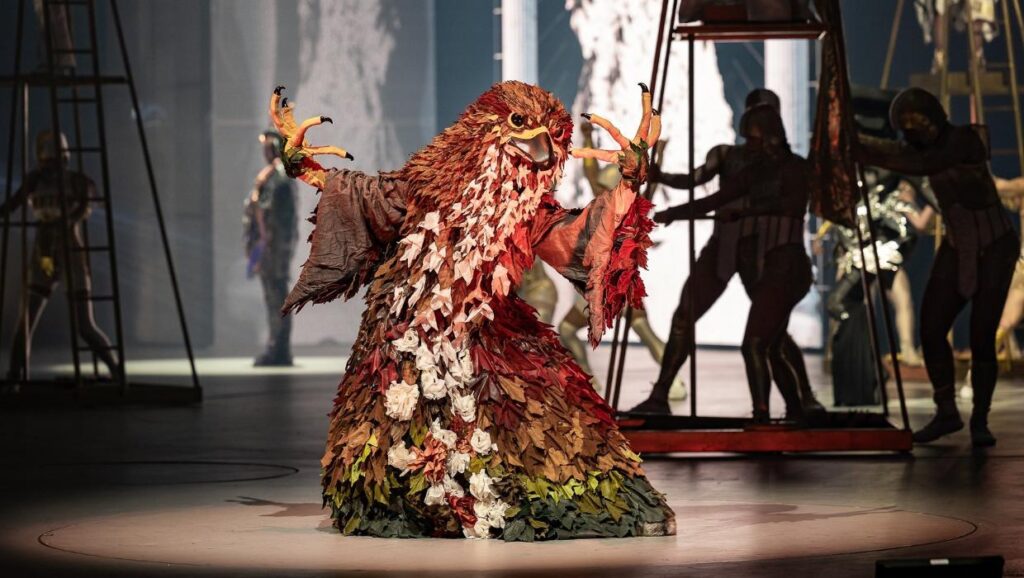 Wellington Designer Wins People’s Choice at World of WearableArt ...