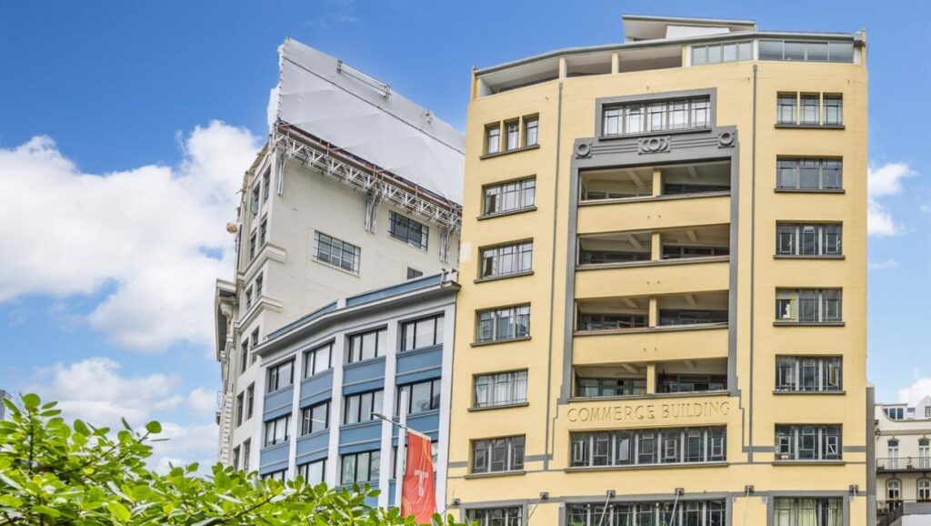 Stunning Auckland Penthouse Hits Market with Historic Charm - OULIANNEWS