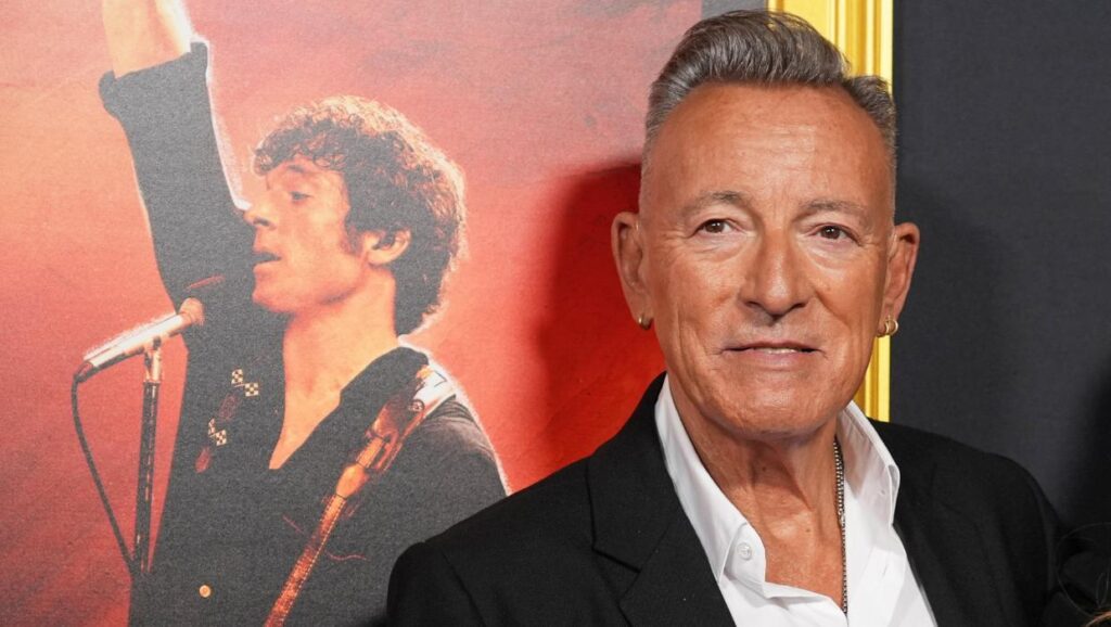 Test Your Knowledge: Bruce Springsteen's Debut Album Revealed - OULIANNEWS