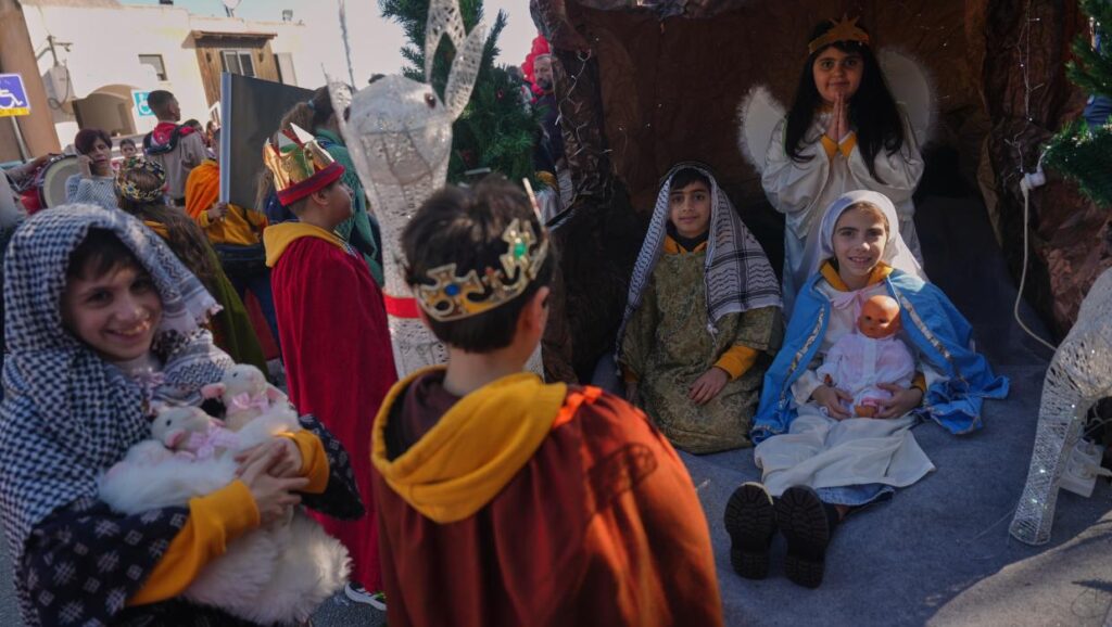 Thousands Celebrate Christmas in Bethlehem After Two-Year Hiatus ...