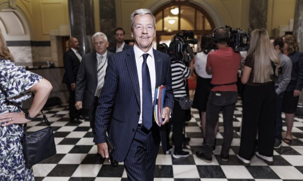 Andrew Bayly Shares Summer Plans with Family and Leisure Activities ...