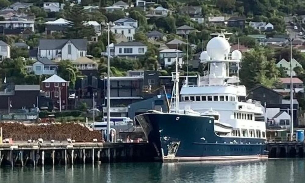 Superyacht Owned by Billionaire Andrew Forrest Docks in Lyttelton ...