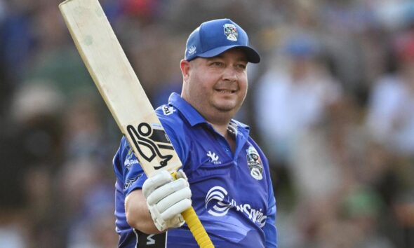 Jesse Ryder Shines with Quick-Fire 86 in Black Clash Match - OULIANNEWS