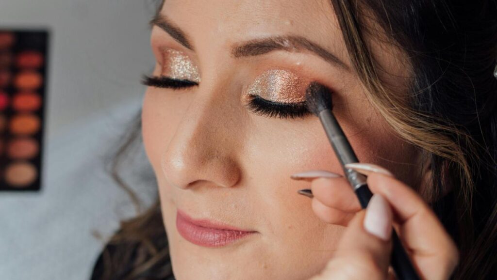 Discover the Makeup Item Named After a Killing Heidi Track - OULIANNEWS