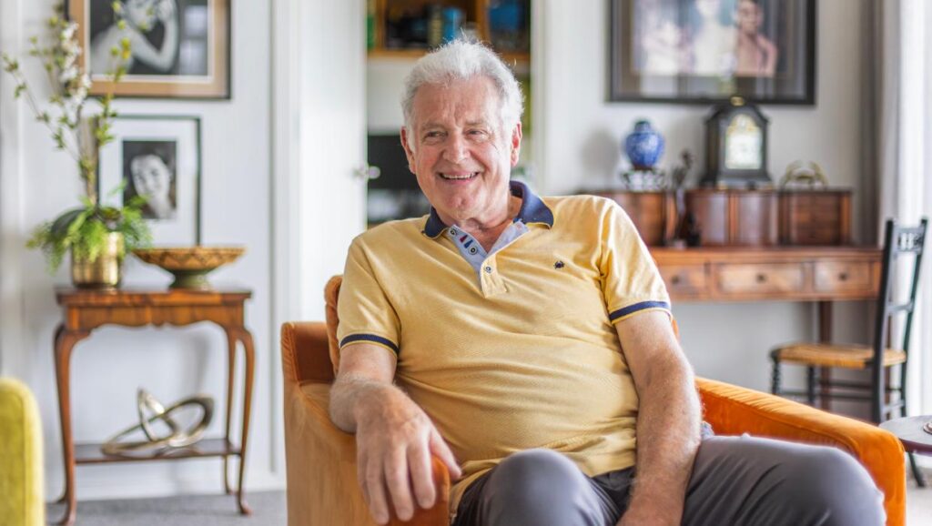 Long-Serving Taranaki Surgeon Tim Lynskey Retires After 40 Years ...