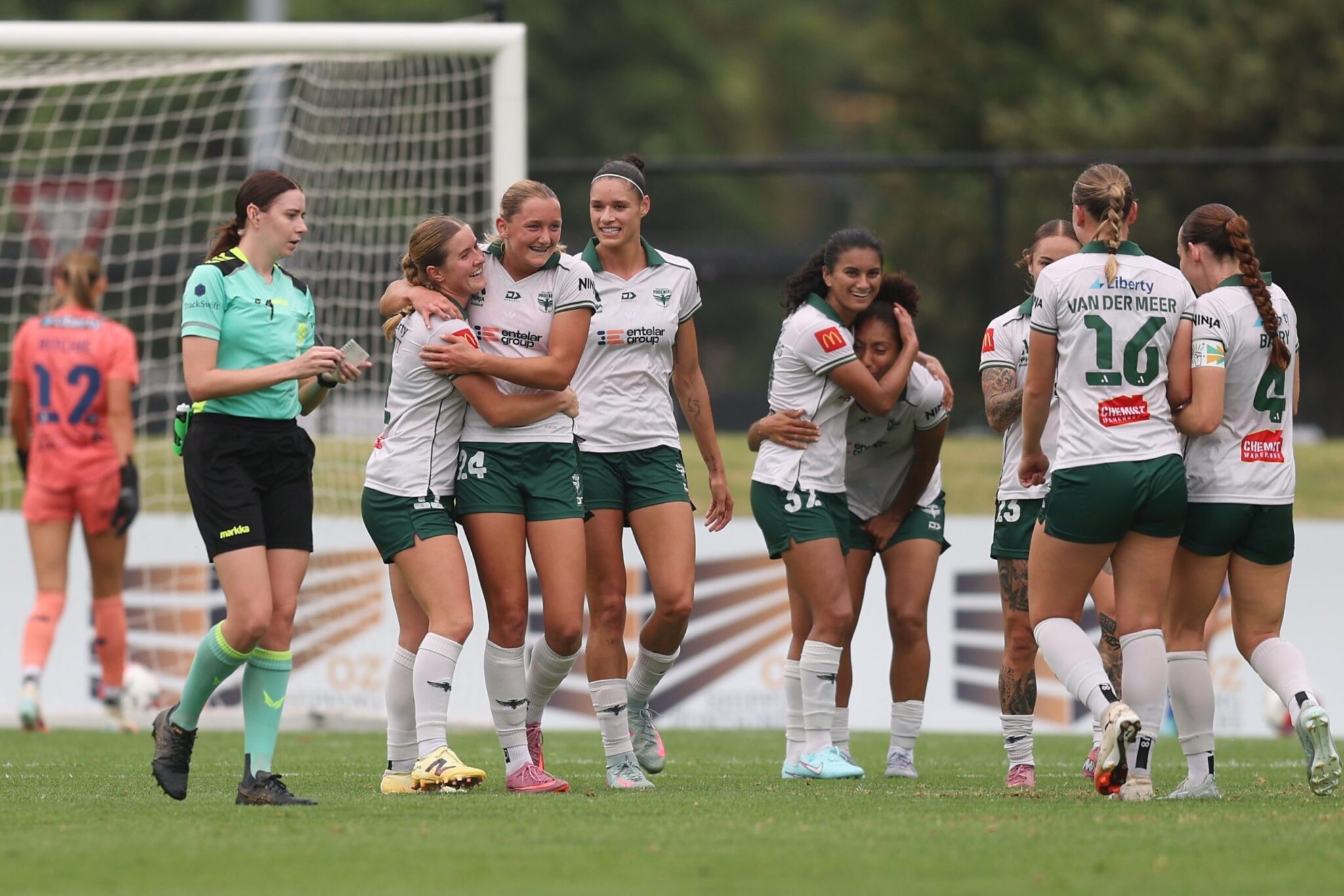 Wellington Phoenix Women Surge to Unprecedented Success in A-League ...